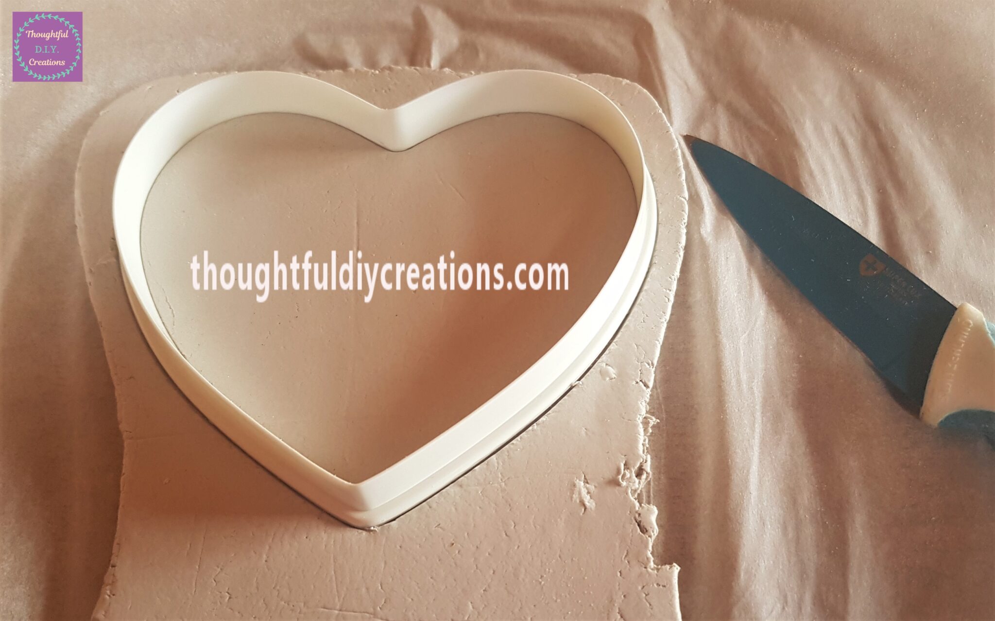 Clay Heart Tutorial - thoughtfuldiycreations D.I.Y. Home Decor Gift Idea