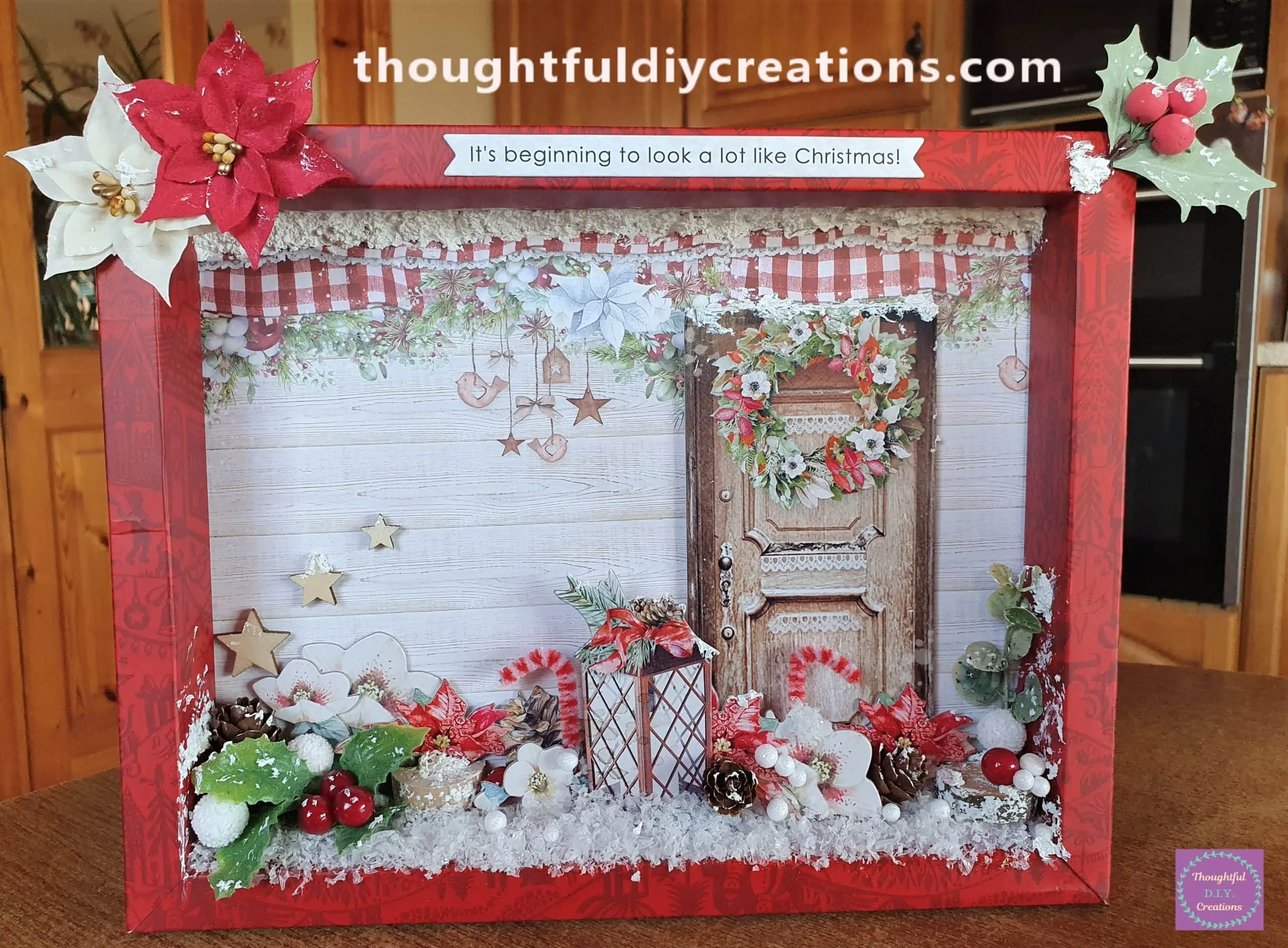 Christmas Shadow Box Tutorial - thoughtfuldiycreations D.I.Y. Xmas Craft